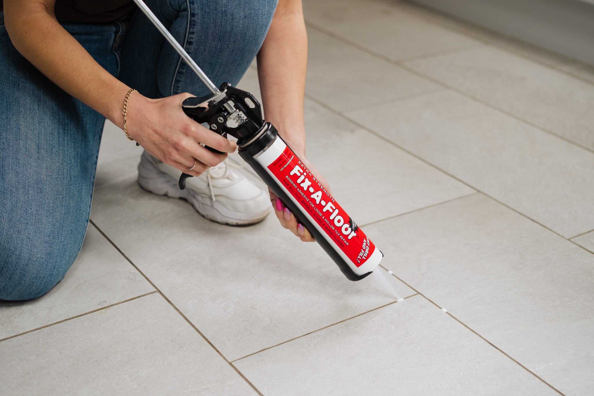 Fix-A-Floor Extra Strength Bonding Adhesive - Repair Loose Tiles and ...