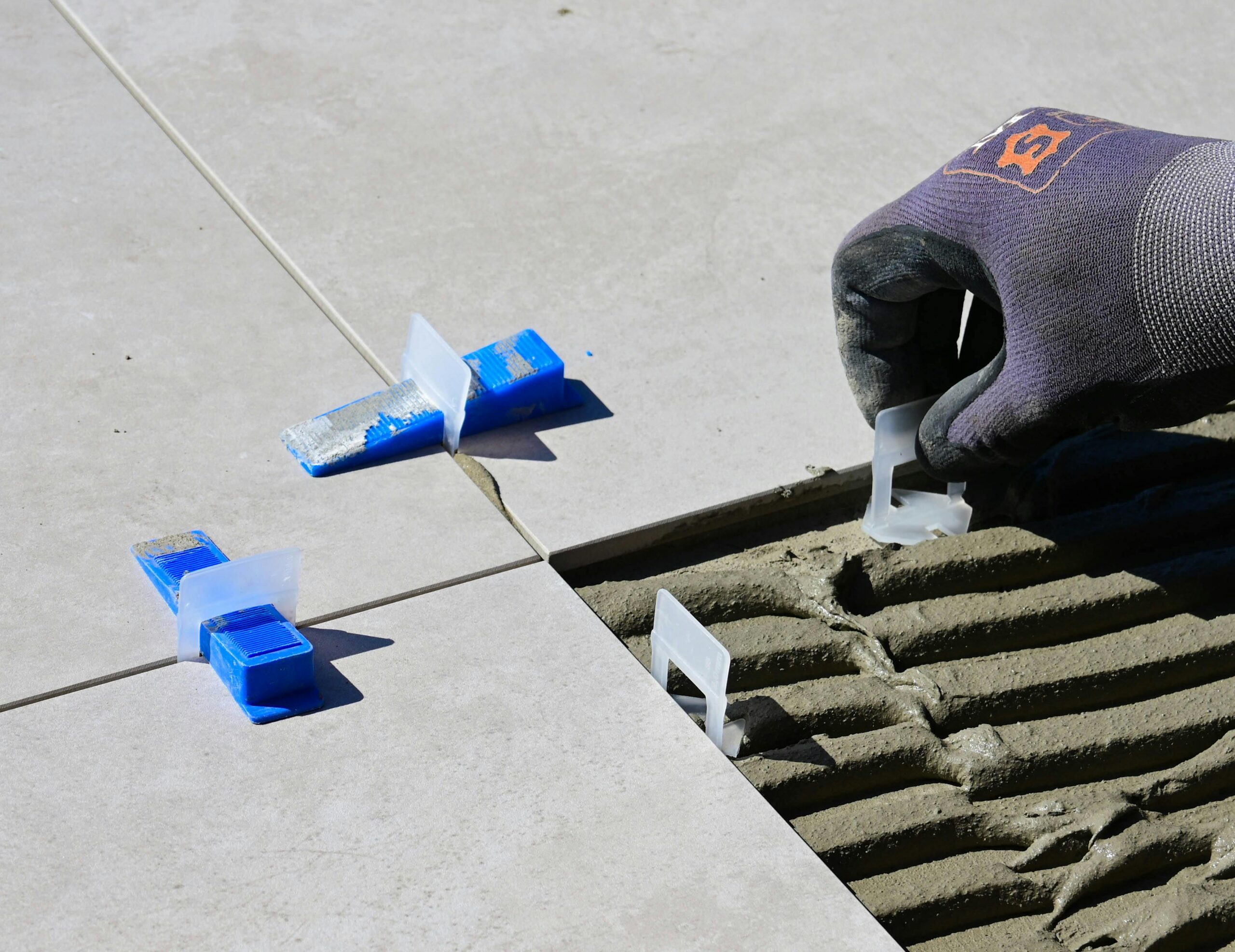 Best Tile Adhesives for Wall and Floor Tiling | Tilers Hub